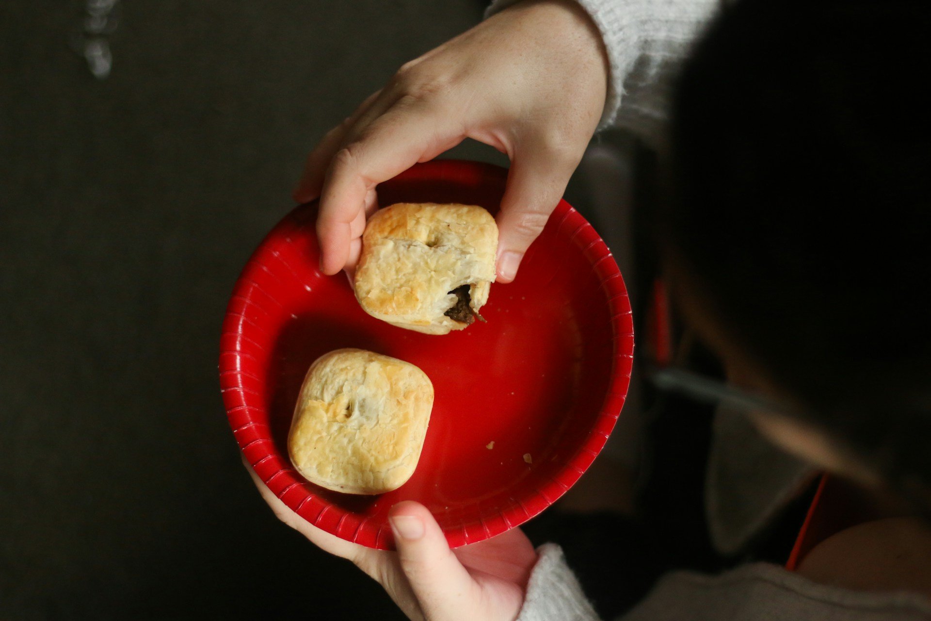 Red Plates for Eating with Dementia